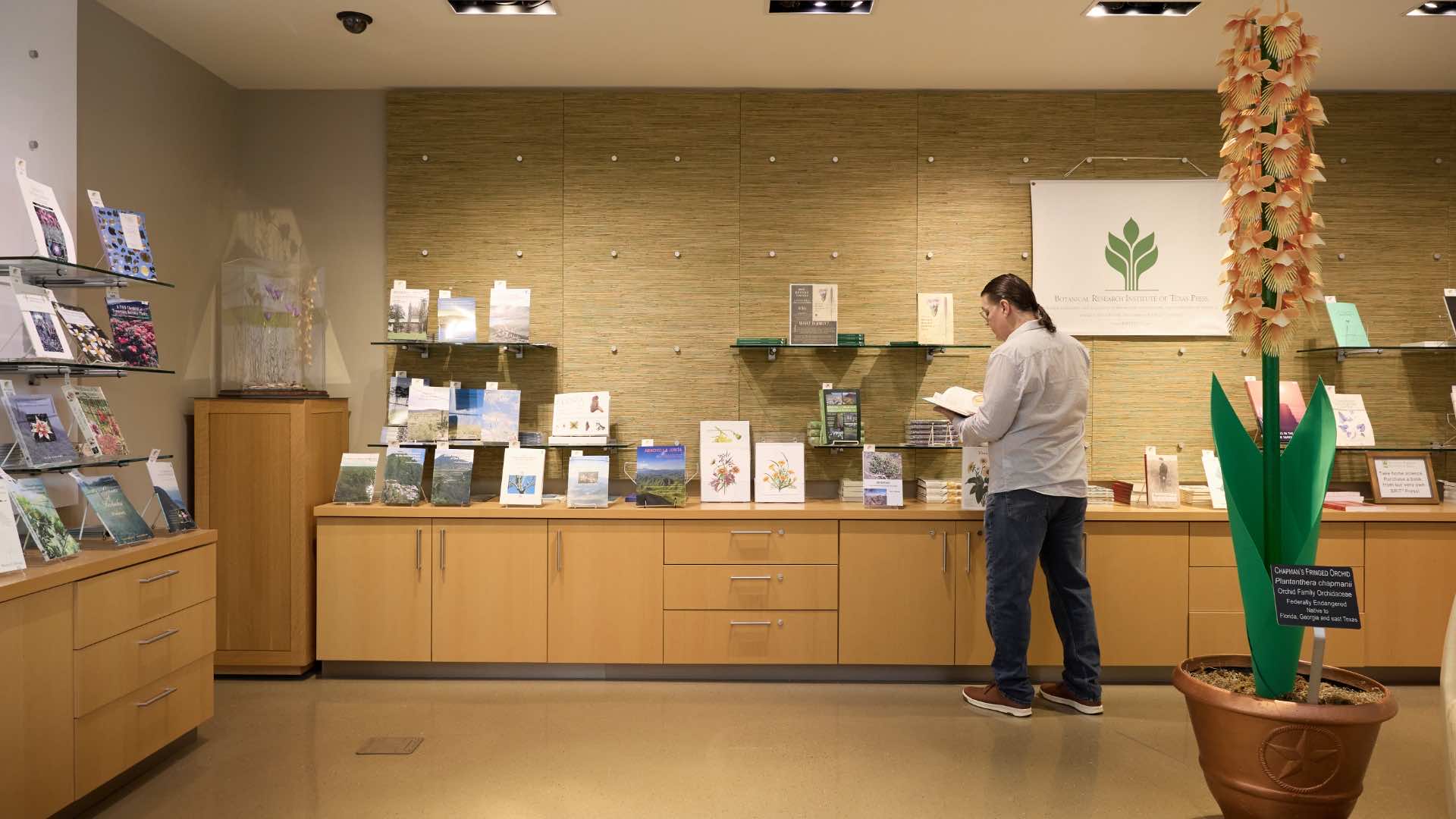 BRIT Gift Shop | Fort Worth Botanic Garden